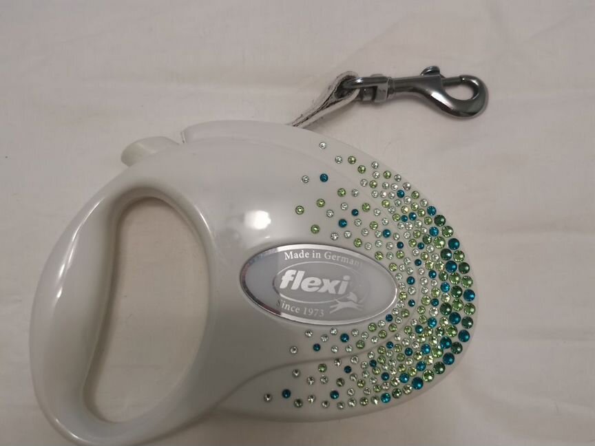 Поводок и шлейка для маленькой собачки