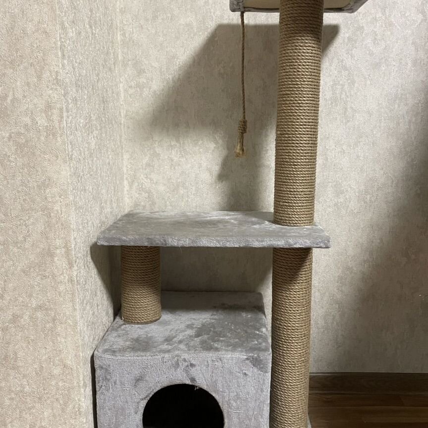 Домик для кошки с когтеточкой