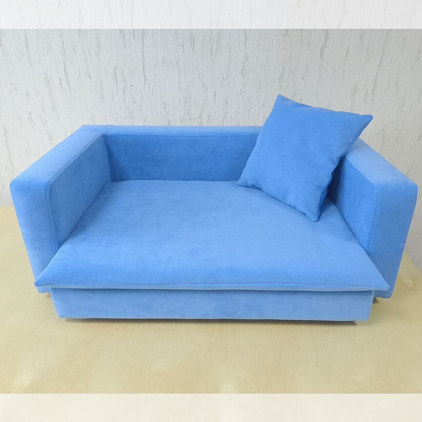 Диванчик для собак и кошек