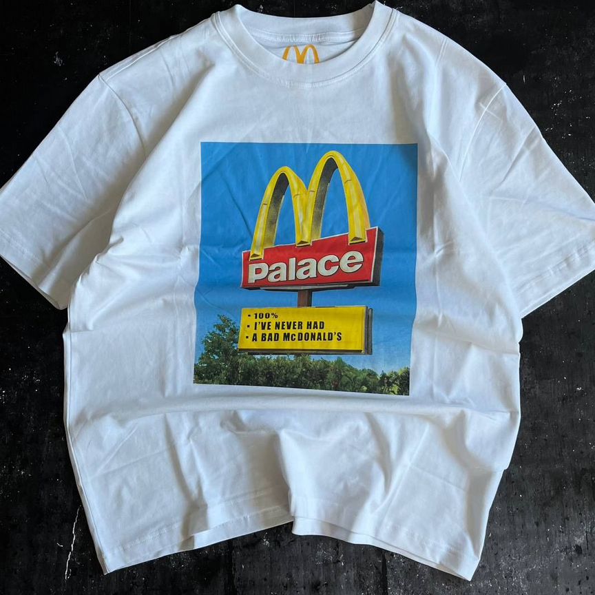 Оригинал футболки Palace x McDonalds