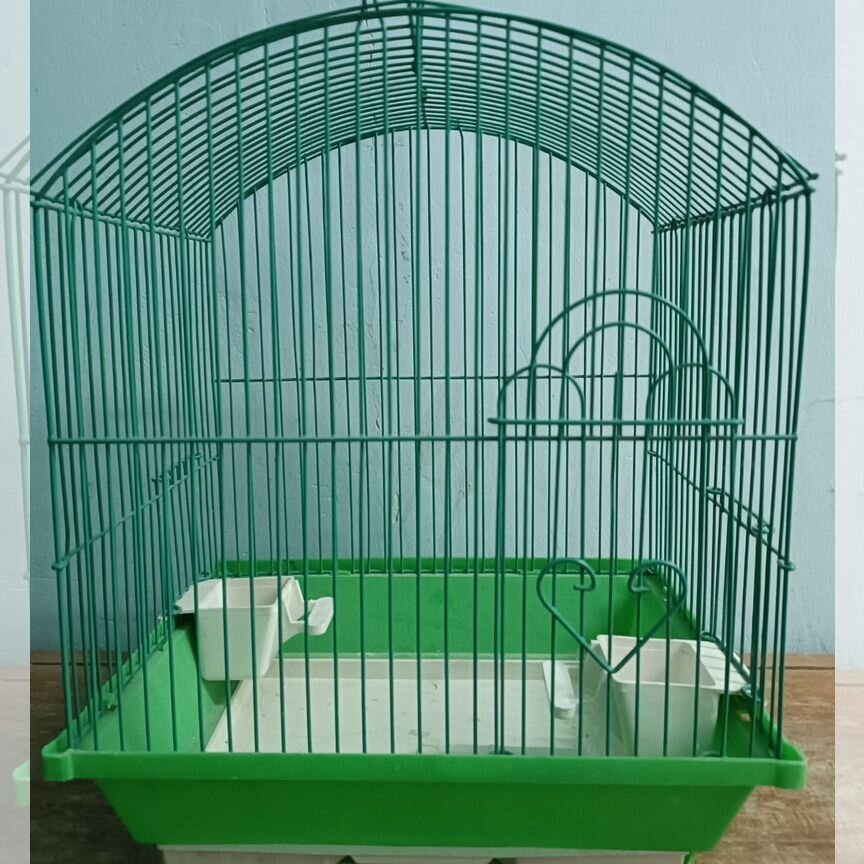 Клетка для попугая б/у