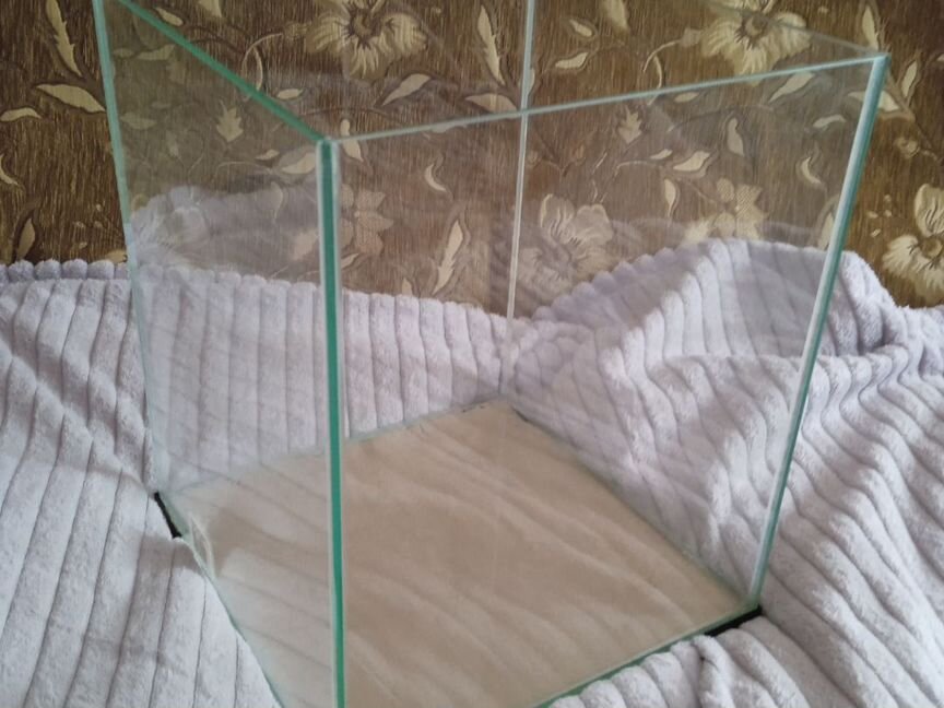 Продам аквариум 20л