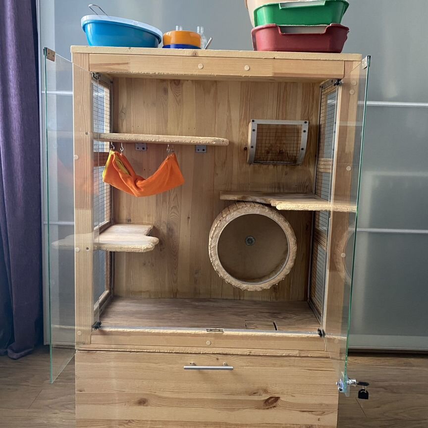 Витрина для шиншилл б/у
