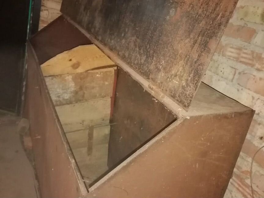 Ларь железный под корма