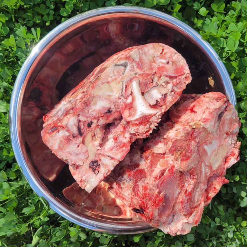 Мясо для собак и кошек