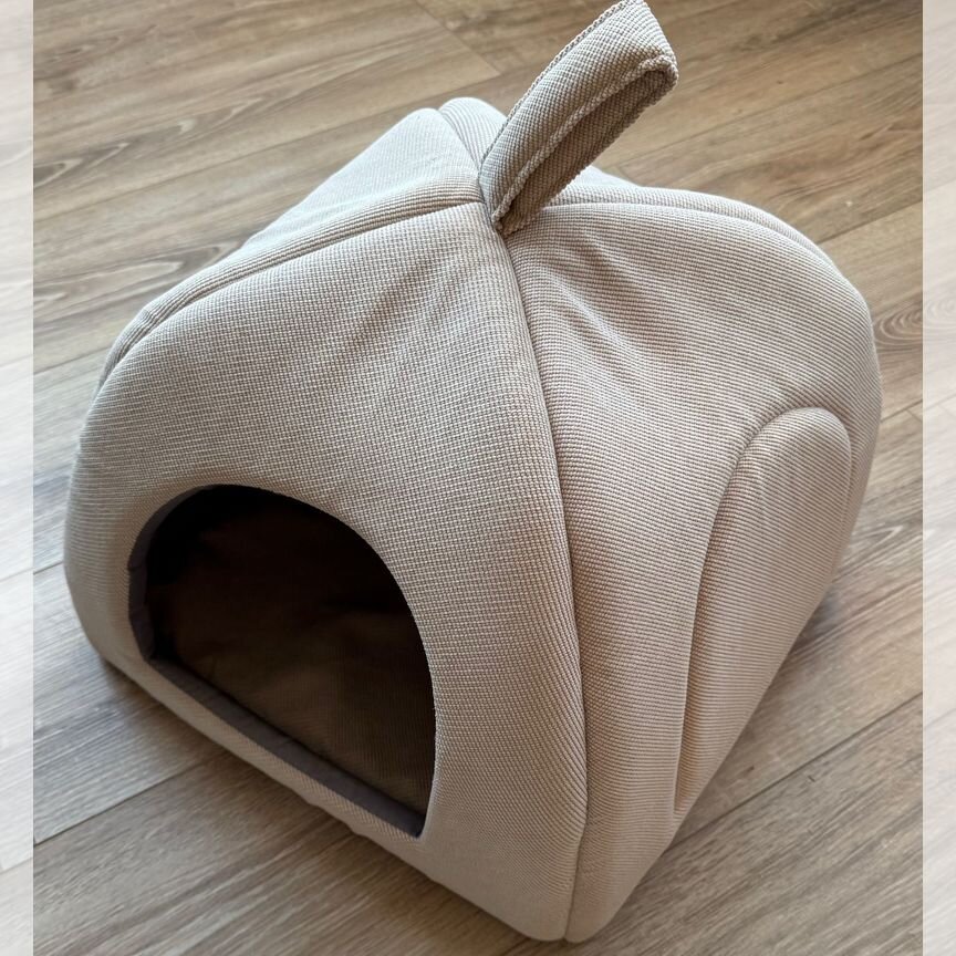 Лежанка для кошек собак домик