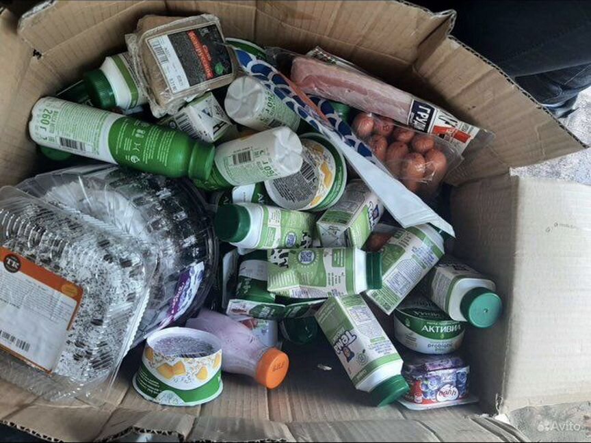 Колбаса,хлеб,молочка