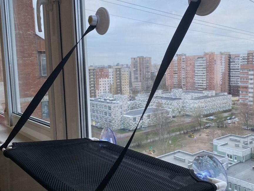 Лежанка для кошек