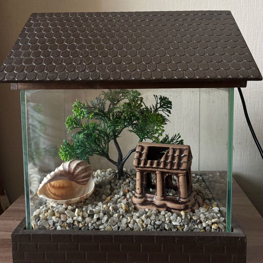 Аквариум для рыбок 7 литров