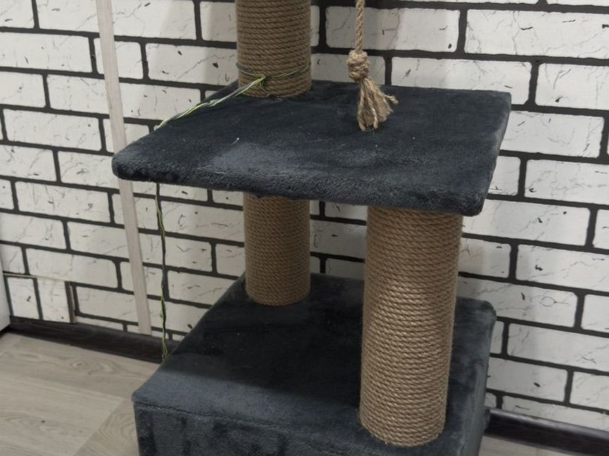 Когтеточка с домиком