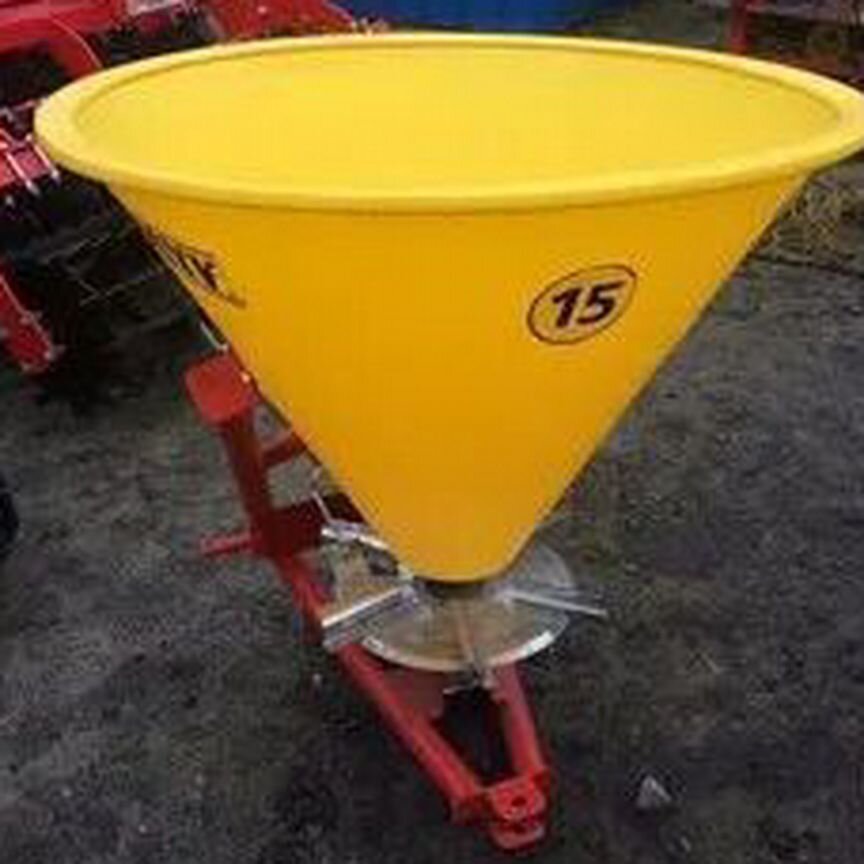 Разбрасыватель удобрений