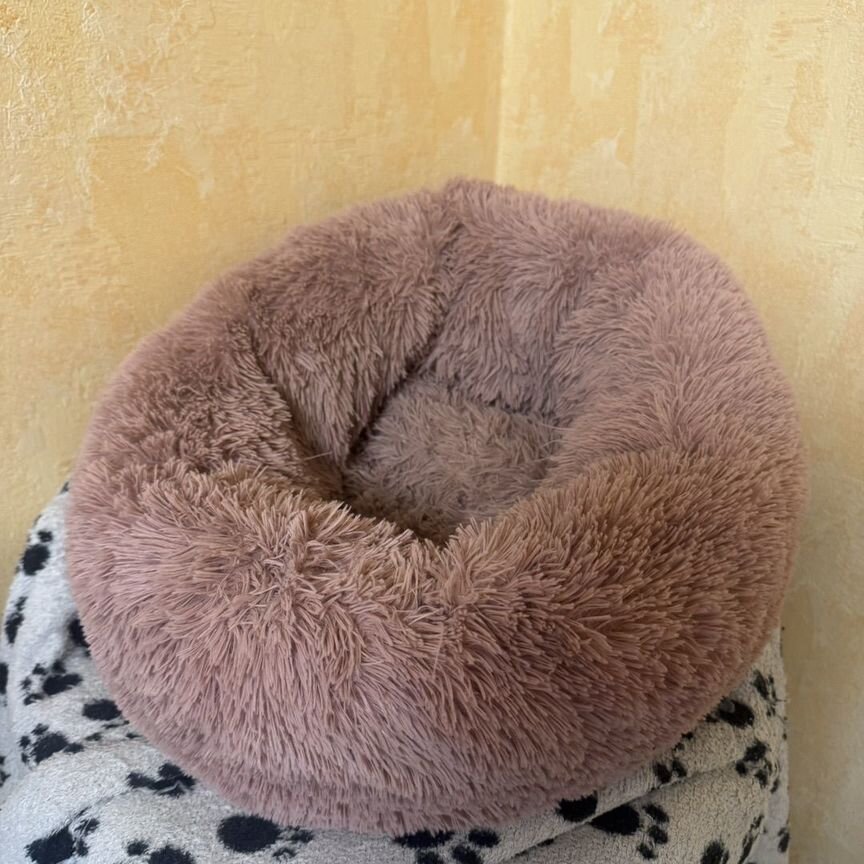 Лежанка для кота