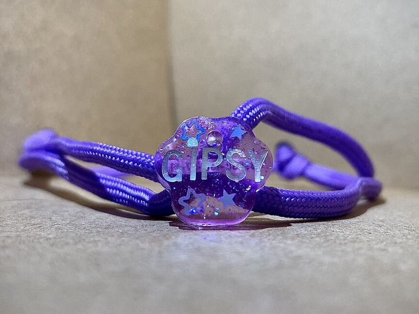 Адресник из эпоксидной смолы