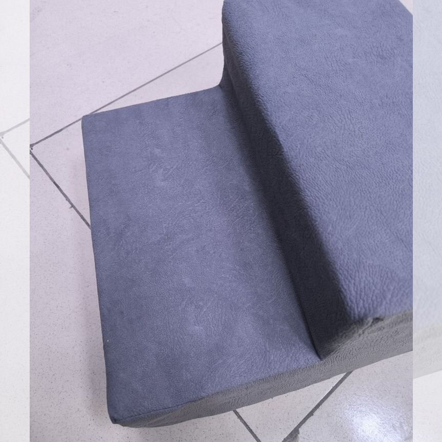 Лестница к дивану для животных