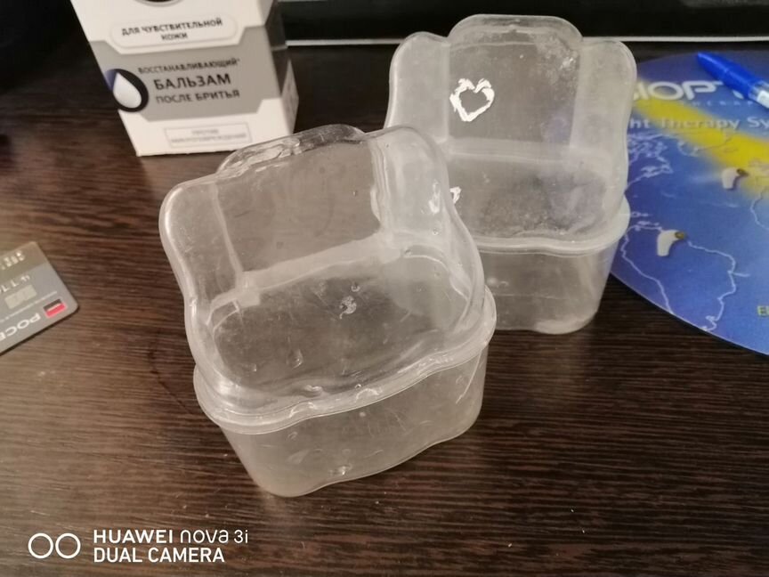 Кормушка для птиц на клетку