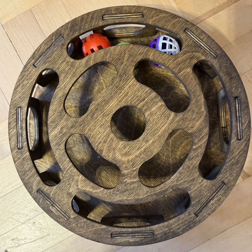Интеллектуальная игрушка для кошки