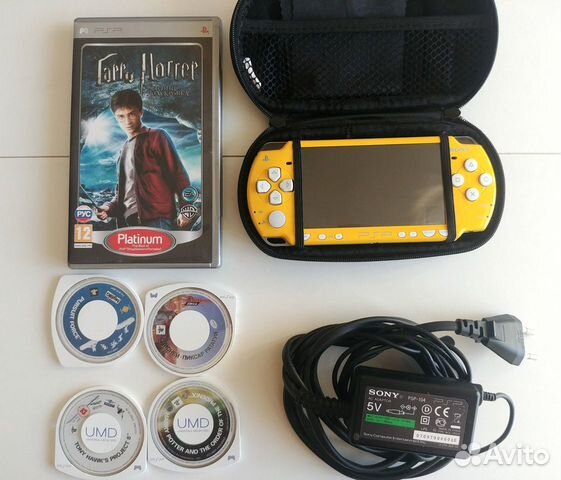 PSP Limited Edition Yellow & White The Simpsons купить в Москве | Электроника | Авито