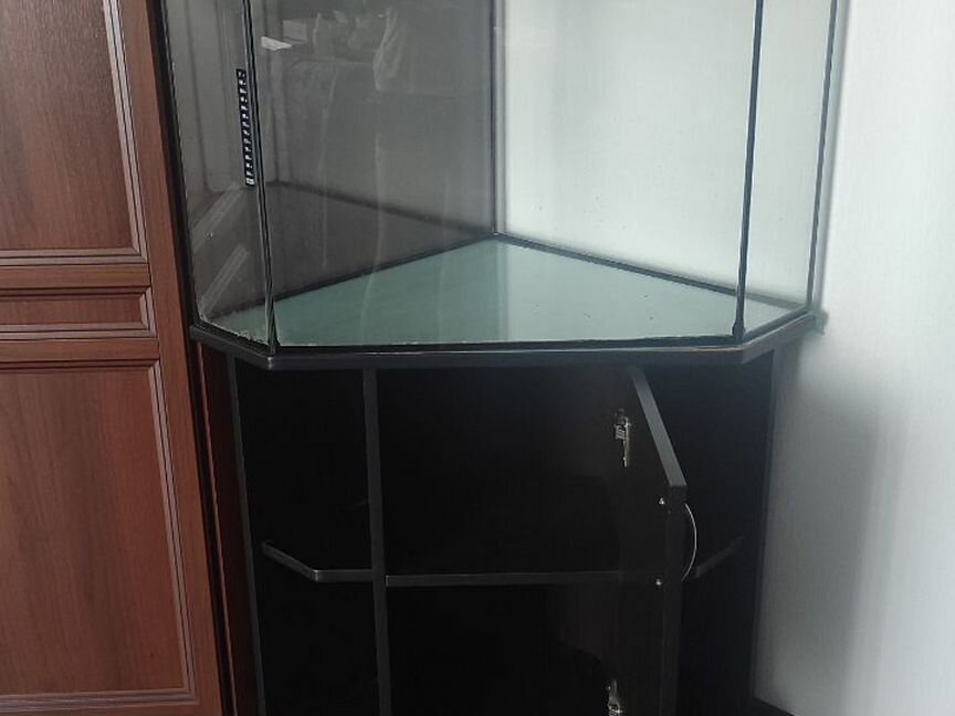 Аквариум 120 литров с тумбой