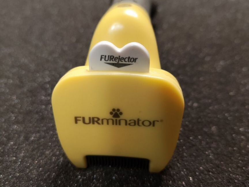 Фурминатор для собак FURminator XS, покусанный