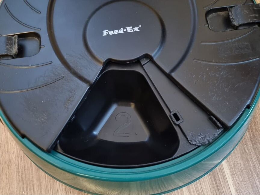 Кормушка для животных feed-ex