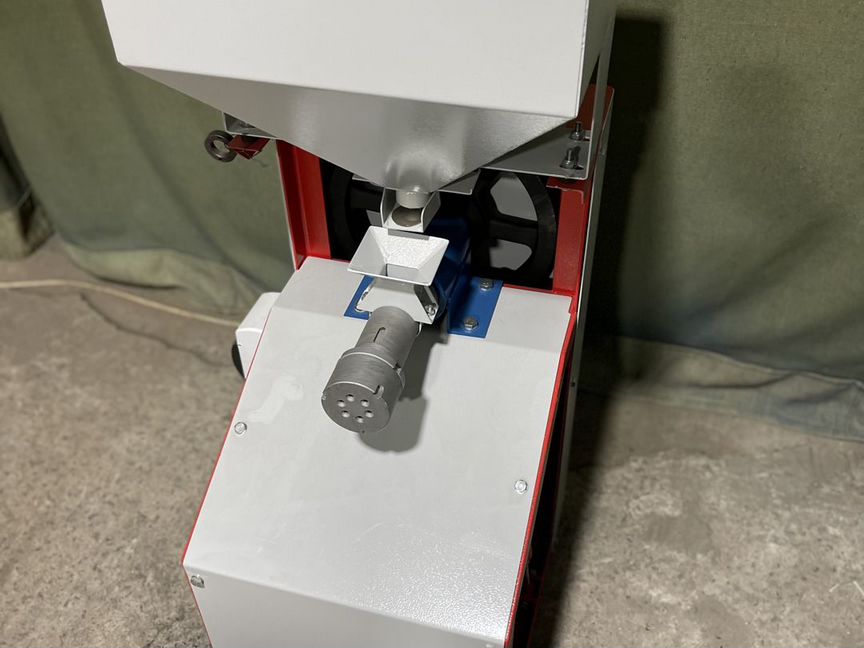 Экструдер кормов для собак