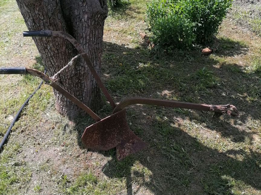 Плуг для лошади