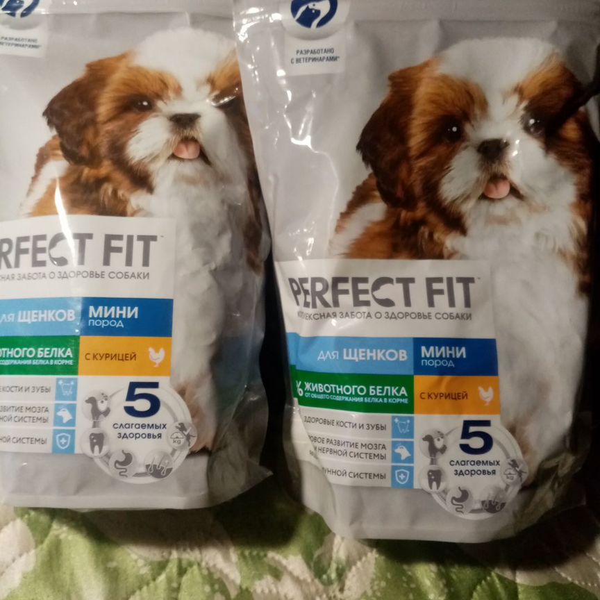 Корм для щенков мини perfect FIT и комбинезон