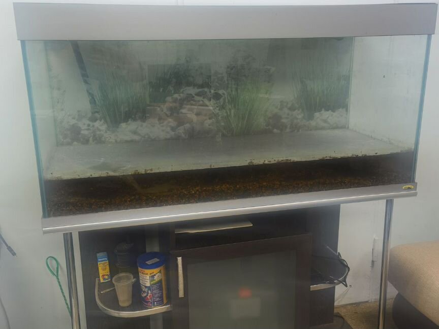 Аквариум с тумбой