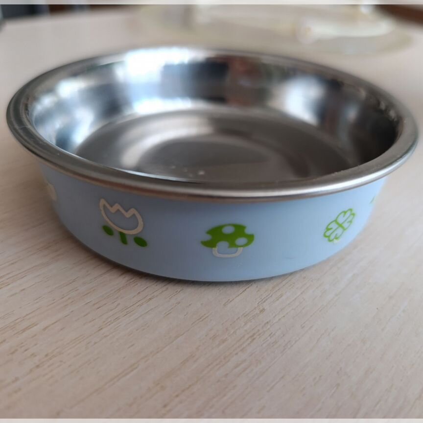 Миска для котят