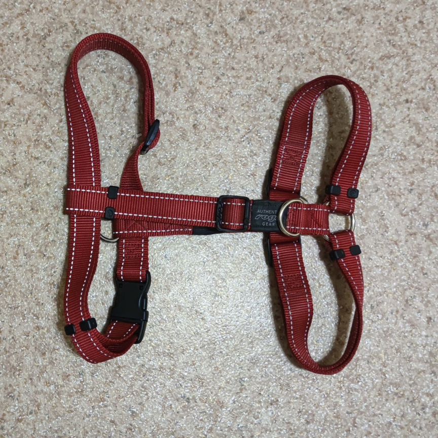 Шлейка для собак Rogz XL красная