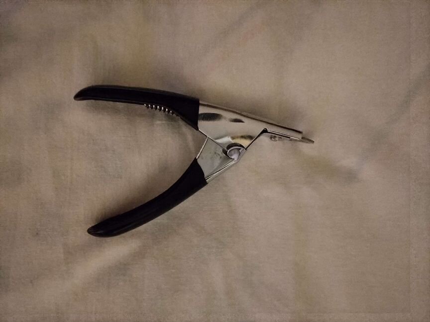 Когтерез-гильотина для собак