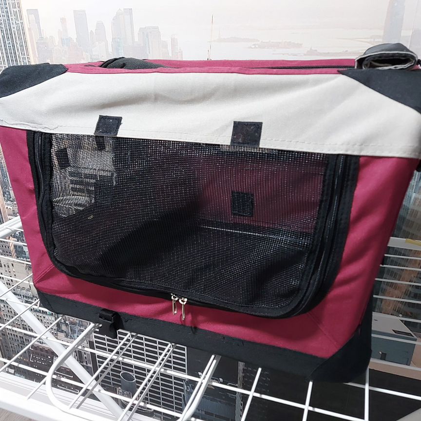 Переноска домик для животных Ferplast Holiday