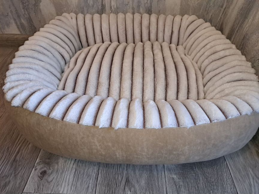 Лежанка доя собак и кошек 70см на 60см