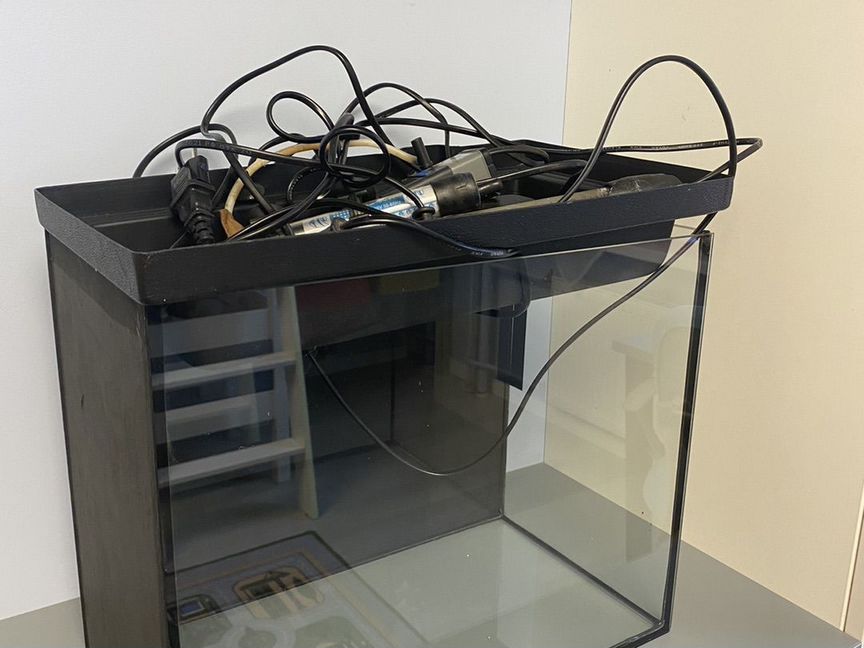 Аквариум с фильтром 38*21*31 см 25 литров