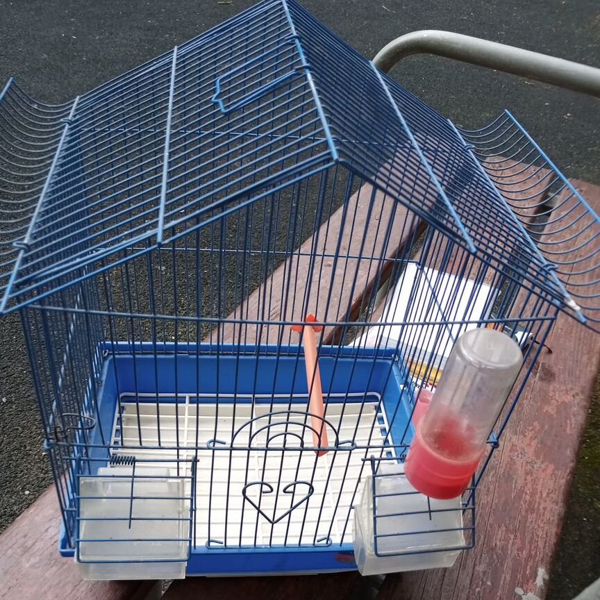 Маленькая клетка и Мининагреватель для аквариума