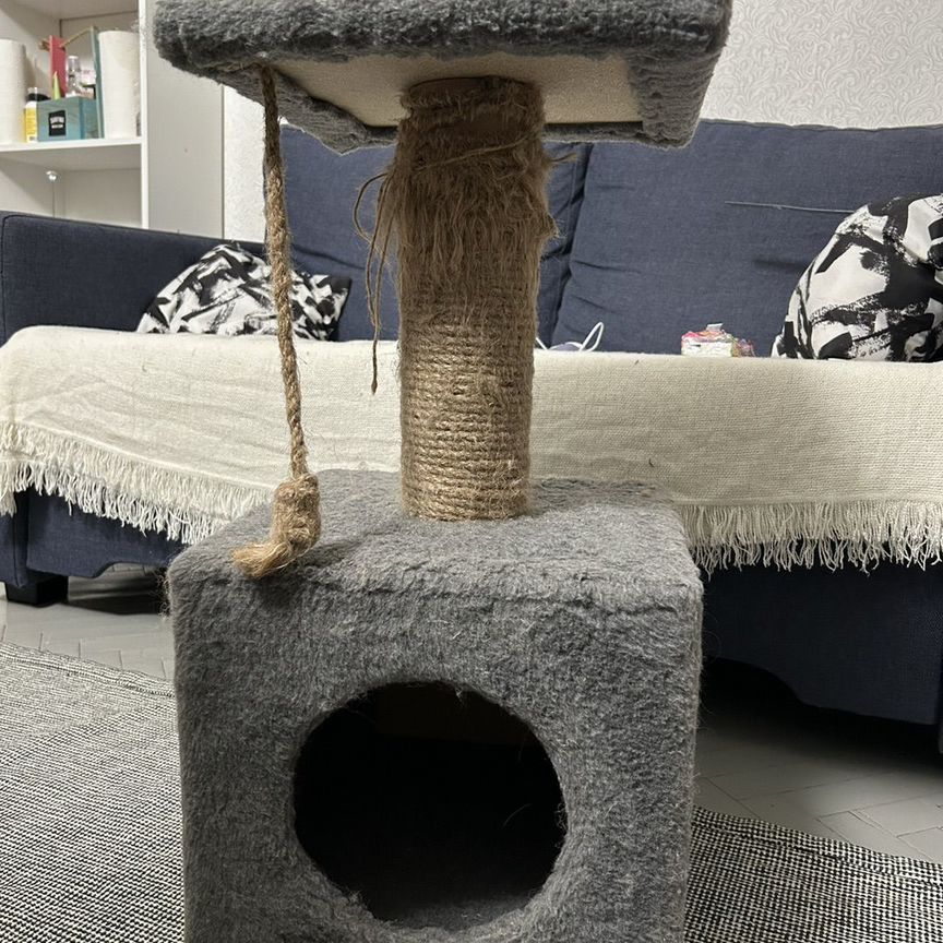 Когтеточка с домиком