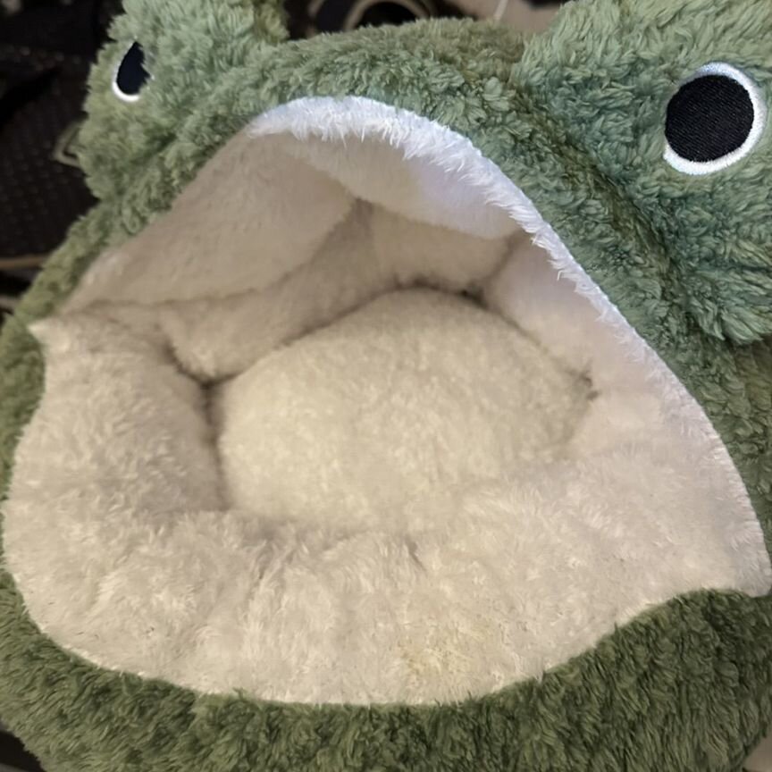 Новая лежанка для кота или маленькой собачки