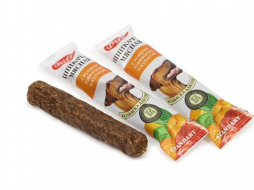 Titbit колбаски "Шпикачка" с говяжьим рубцом и кур