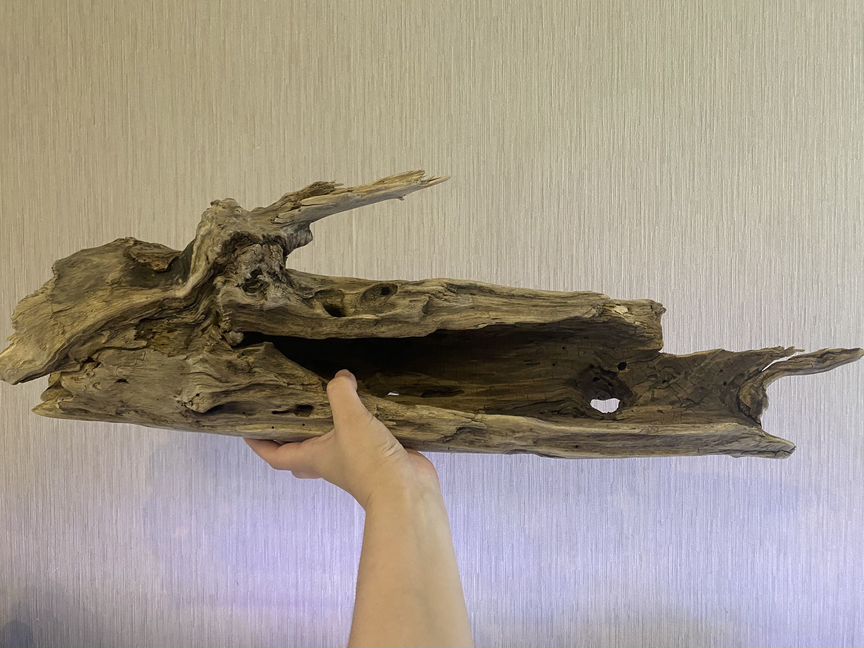 Коряги и камни для аквариума