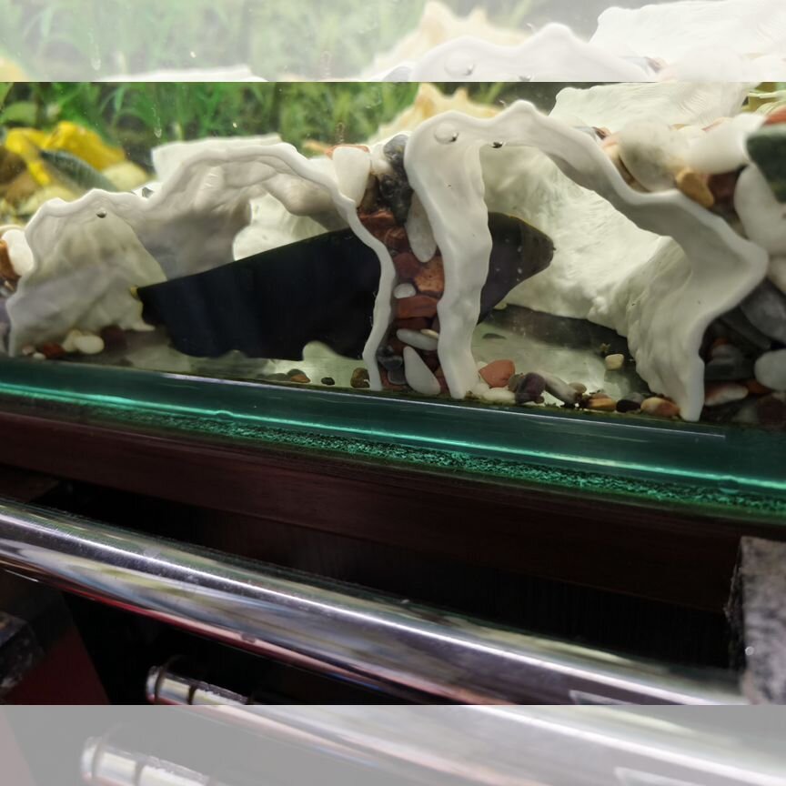 Чёрная рыба нож