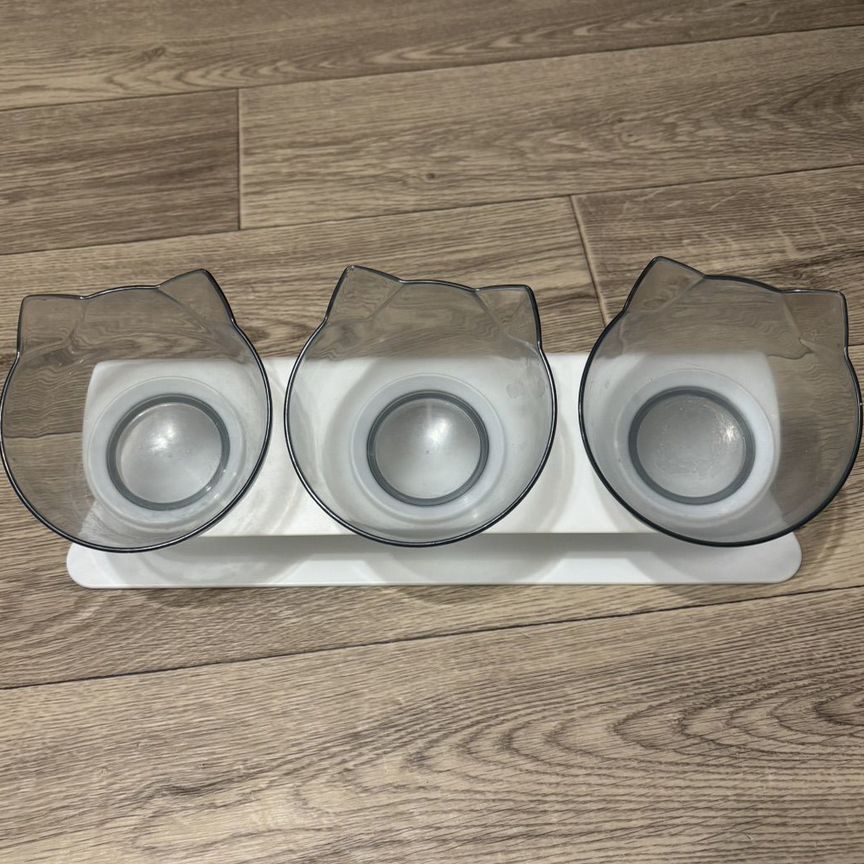 Миски на подставке для кошек