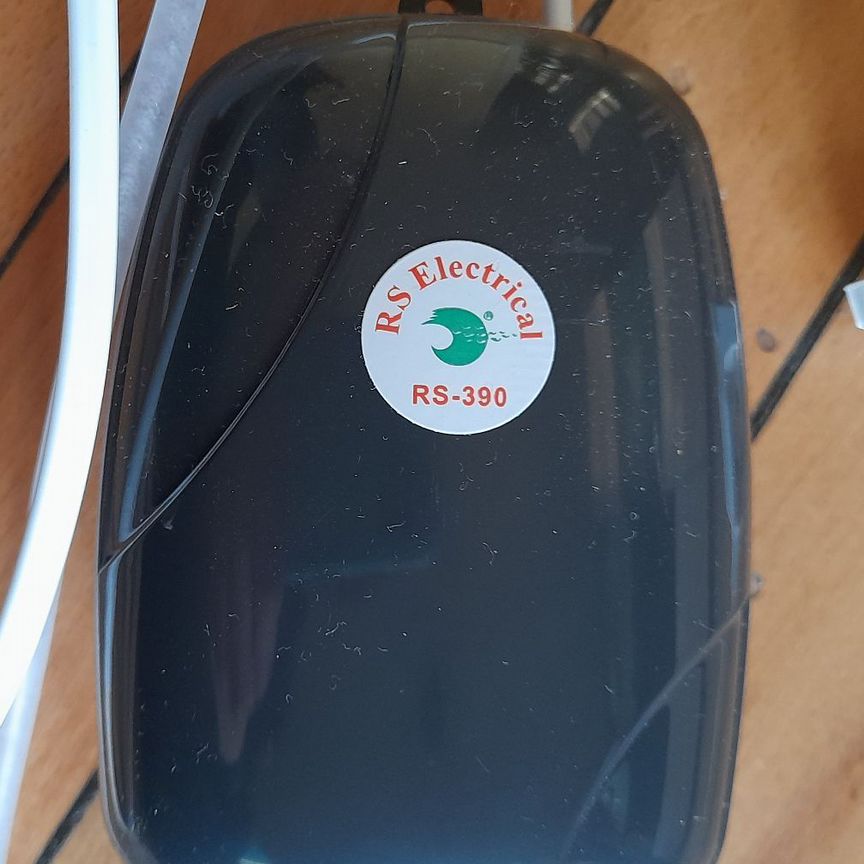 Помпа для аэрации (аквариум, гидропоника)