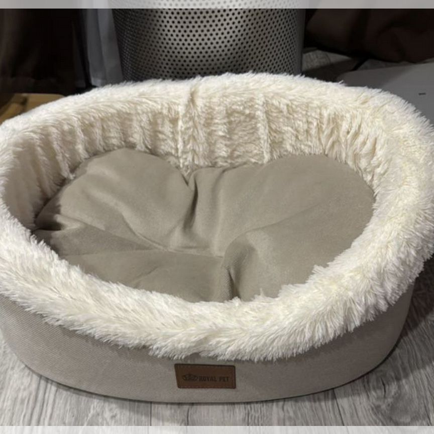 Лежанка для маленьких собак