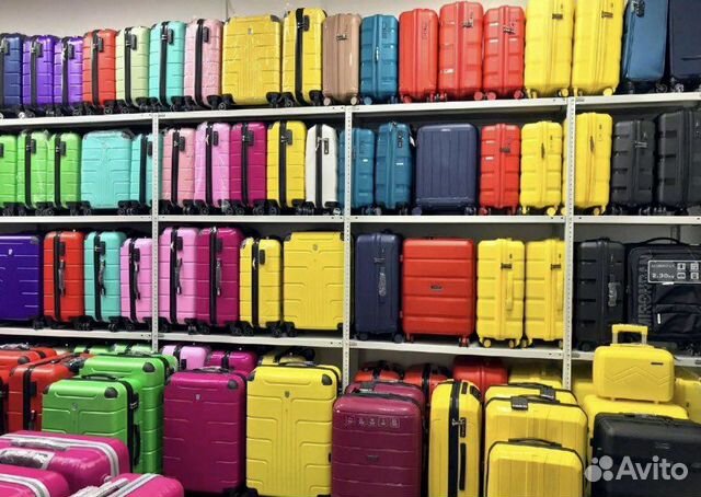 Ударопрочные чемоданы на колесах купить в Москве | Личные вещи | Авито