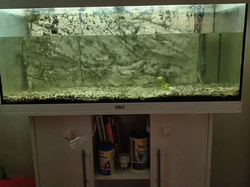 Аквариум Juwel 180л белый с тумбой все включено,за