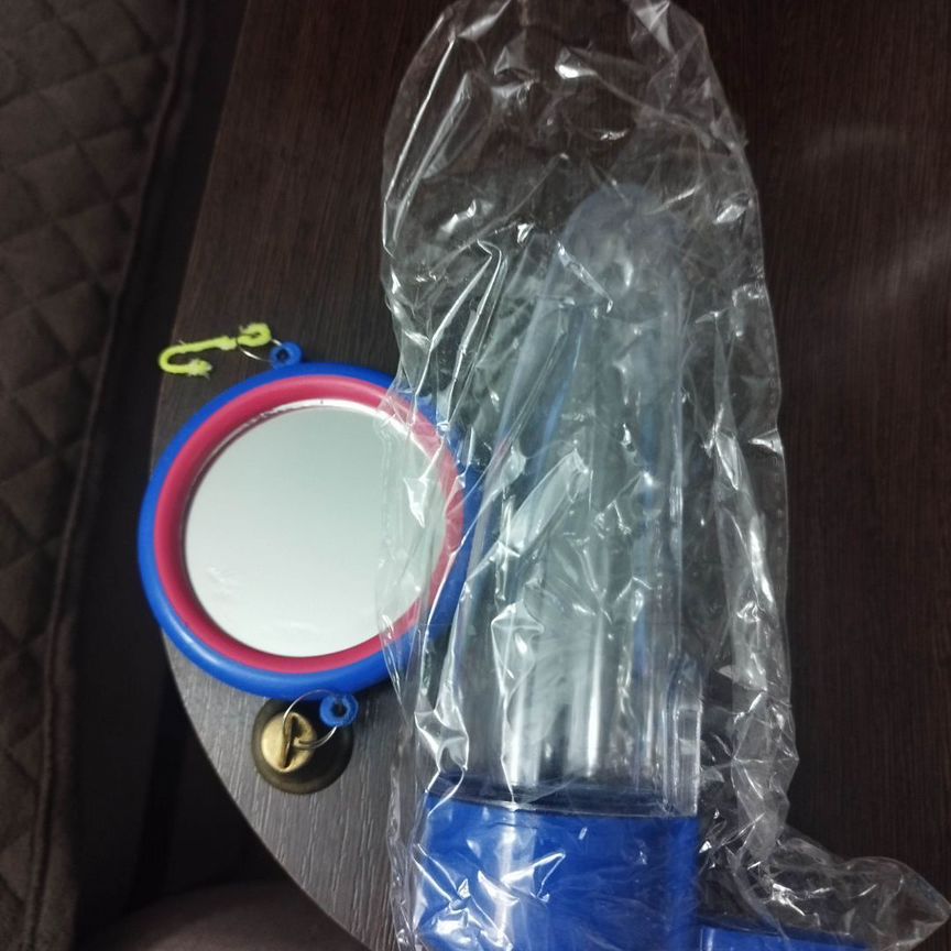 Поилка и зеркальце для попугая