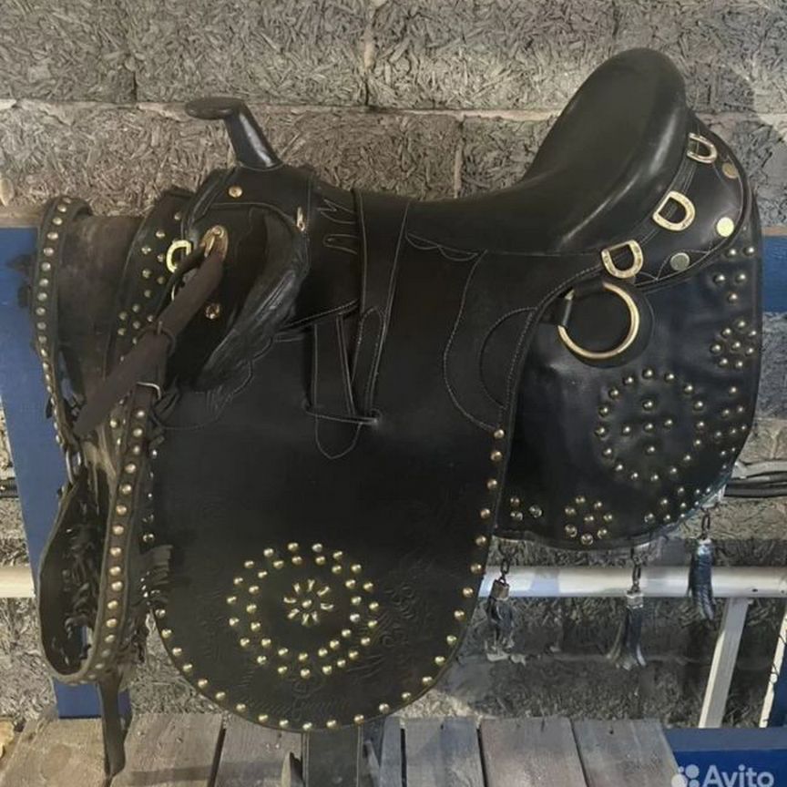 Конская упряжь