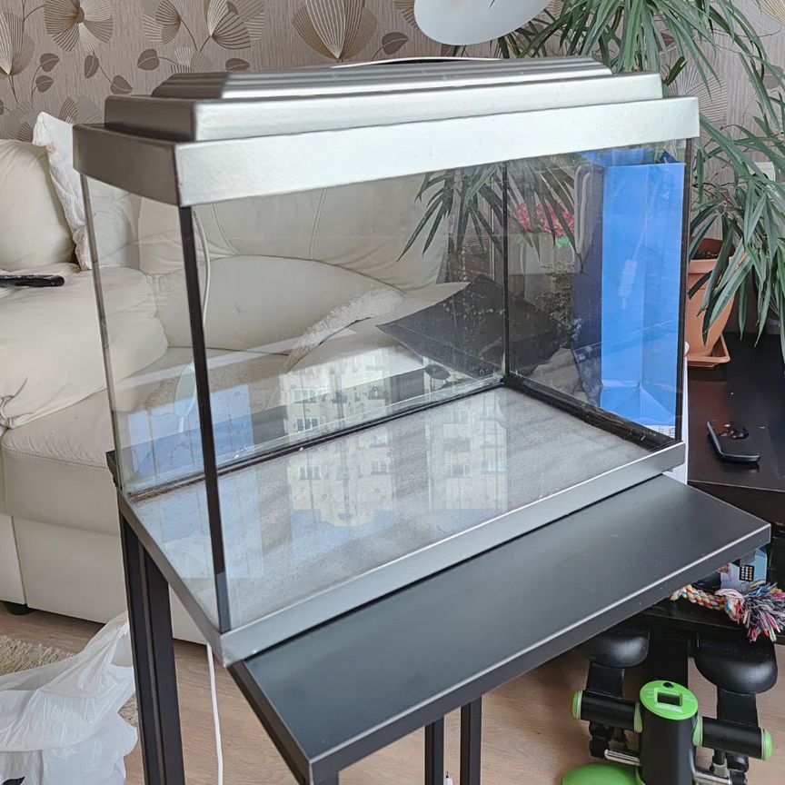 Аквариум для рыбок 30 литров