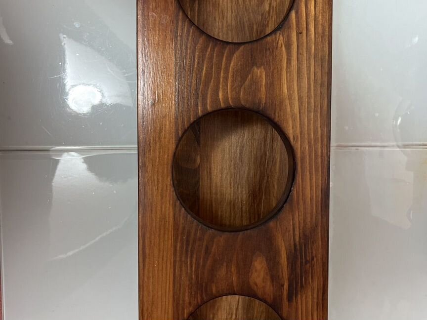 Подставка для мисок