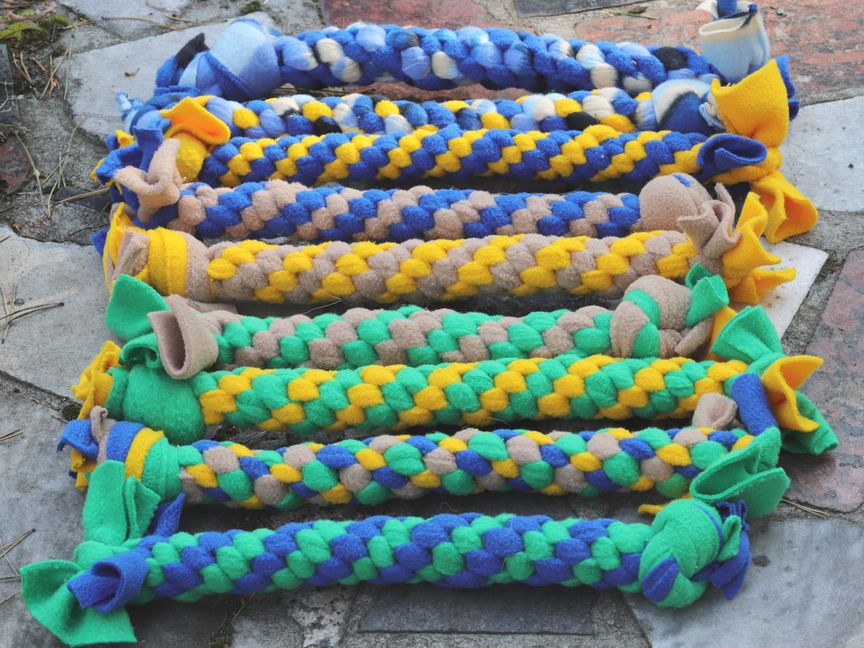 Игрушки (канатики) из флиса для собак